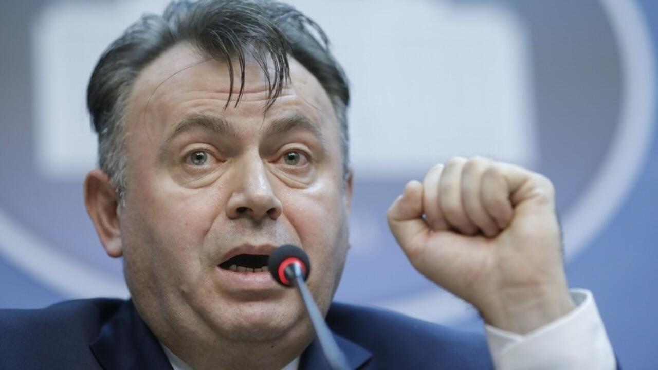 Nelu Tătaru, urmărit penal pentru luare de mită. Ar fi primit sume de bani între 100 şi 500 de lei